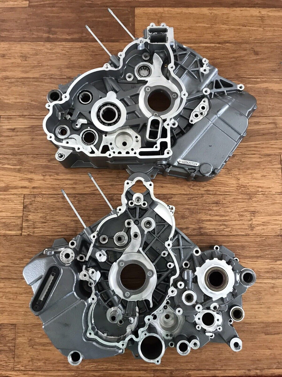 KTM 1190 LC8 engine cases 2013-2016 – byronmotospares